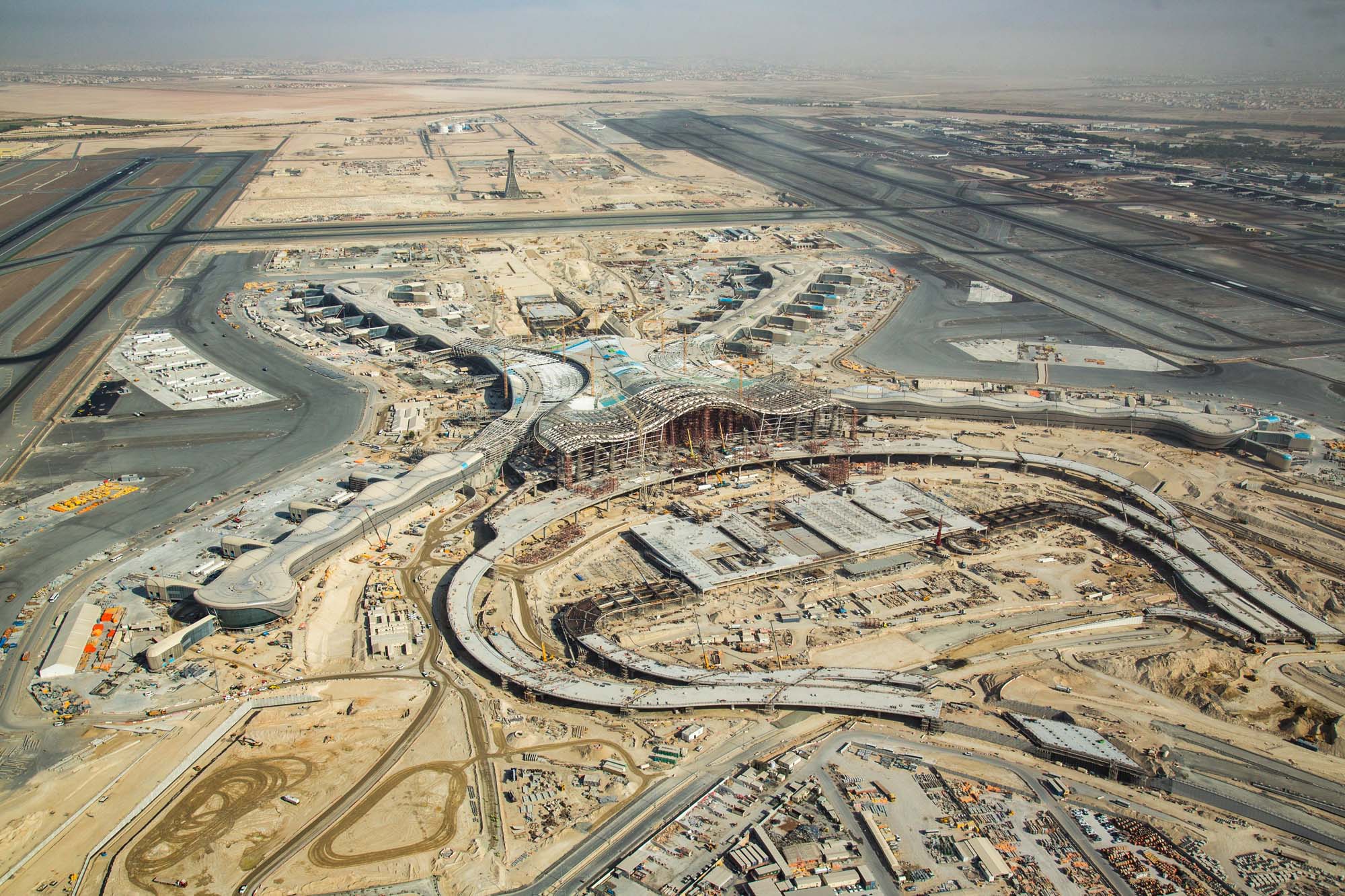 Abu Dhabi International Airport, Midfield Terminal Complex - Hill ... Abu Dhabi International Airport, Midfield Terminal Complex - Hill ...